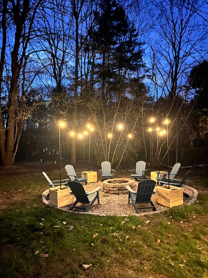 Coastal Cape Close To Town & The Beach! - Kennebunk, ME