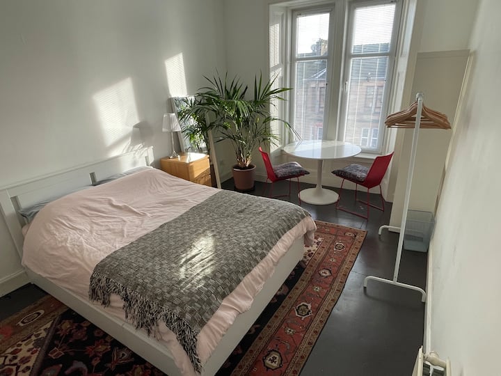 Calm Urban Retreat Near City Centre, Glasgow - Glasgow
