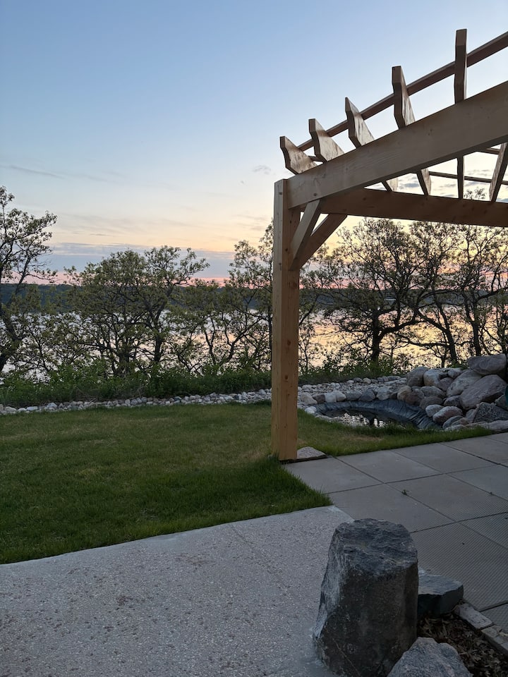 Gold Coast Suites, An Accessible Family Space. - Manitoba