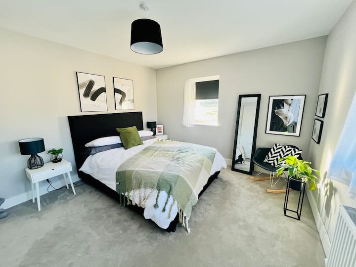 Big Bright Private Room Incl. Use Of Rest Of House - Drogheda