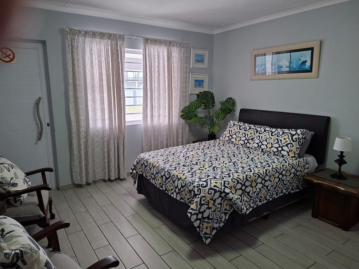 The Lazy Lodge - Langebaan