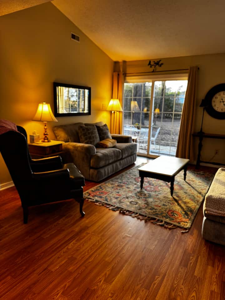 New Bern Birdie - New Bern, NC