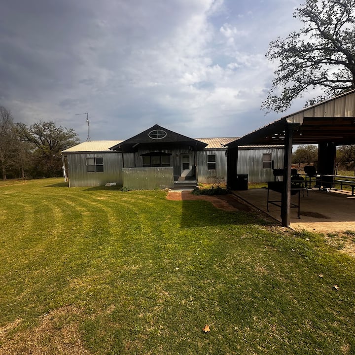 3 Bedroom Home On 400acres High Fence Ranch - State park, Fairfield