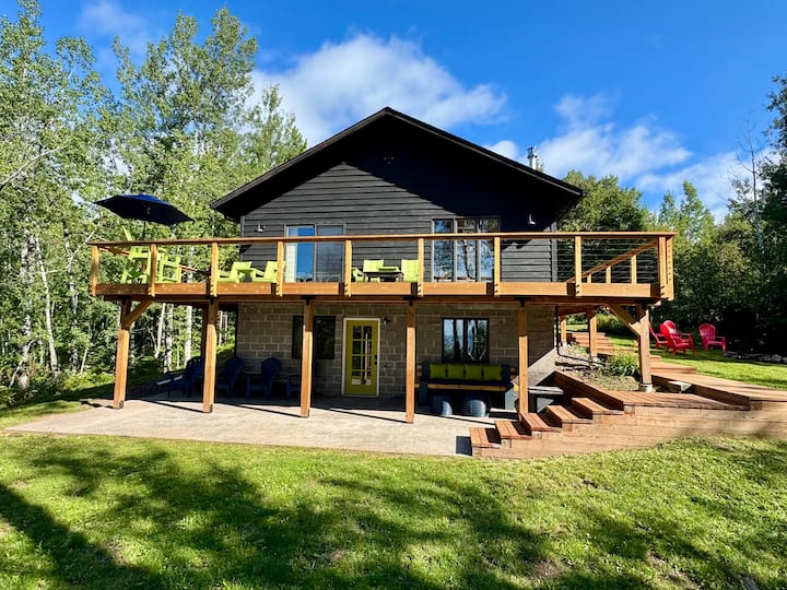 The Birch House Cabin Overlooking Lake Superior - Cascade River State Park, Lutsen