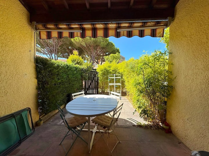 Petite Maisonnette - Résidence Avec Piscine - Porquerolles