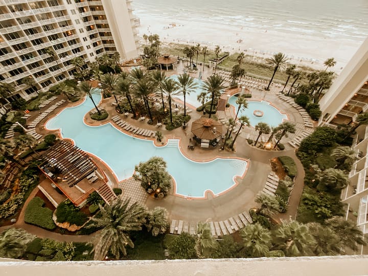 Shores Of Panama | Views, Pool, Beach 2 Br For 6 - Panama City Beach, FL