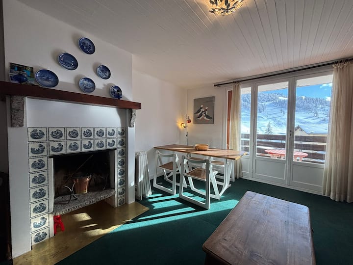 Cozy Vintage Apt With Mountain View - Claviere
