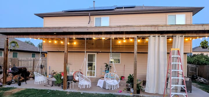 Downtown Kyle Home/dog Friendly/4bd/2.5bth - Kyle, TX