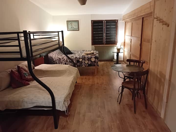 L'ouche Garra, La Fermette D'helen Et Fab ! - Arnay-le-Duc
