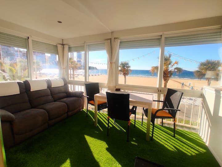 Charming Beachfront Apartment Levante Benidorm - Benidorm