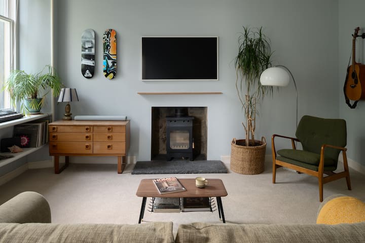 Bright Stylish Flat In Leith - Airport Tram Link - Edinburgh