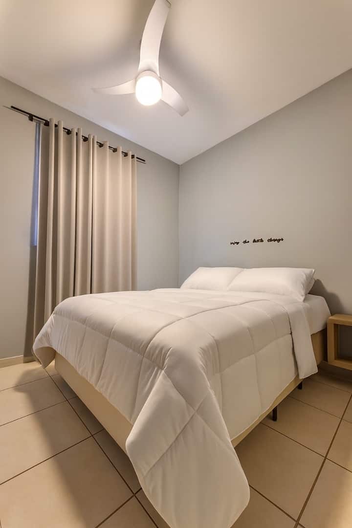 Térreo I Ar Condicionado I 2 Quartos I Segurança - Taubaté