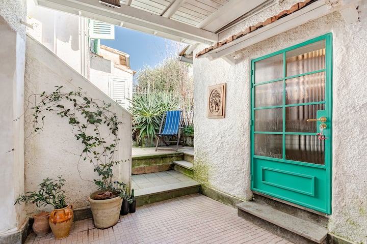 Summer Retreat | Country Villa W/ Jacuzzi & Garden - Orte