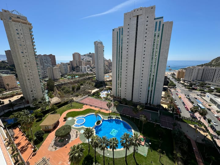 Просторная квартира , 400 м от пляжа, с бассейном - Villajoyosa