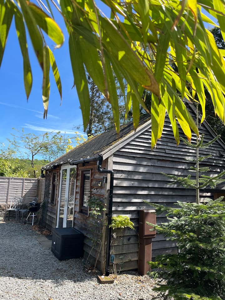 Delightful Secluded Cabin With 1 Acre Grounds - Hawkshead