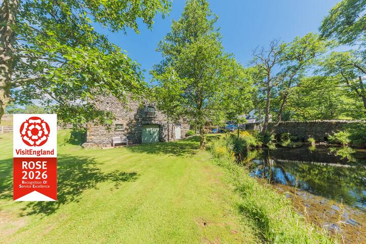 Mill Pool Barn - 5 Star Riverside Cottage - Coniston