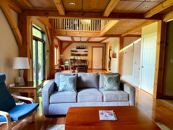 Lakefront Cabin Boat Slip Wifi  Fishing Firepit - Lake Anna, VA