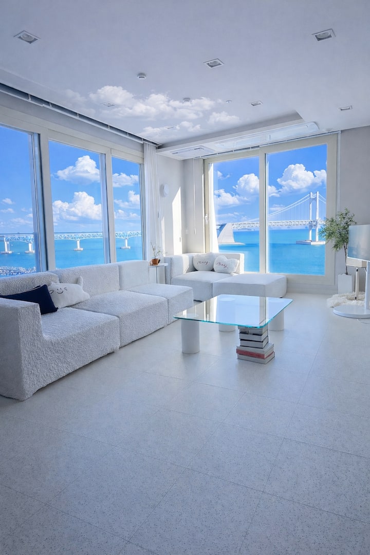 [합법숙소]광안대교풀오션뷰,해운대시티뷰,맛집투어, 해수욕장,밀락더마켓.해변가,호텔 컨디션 - Pusan