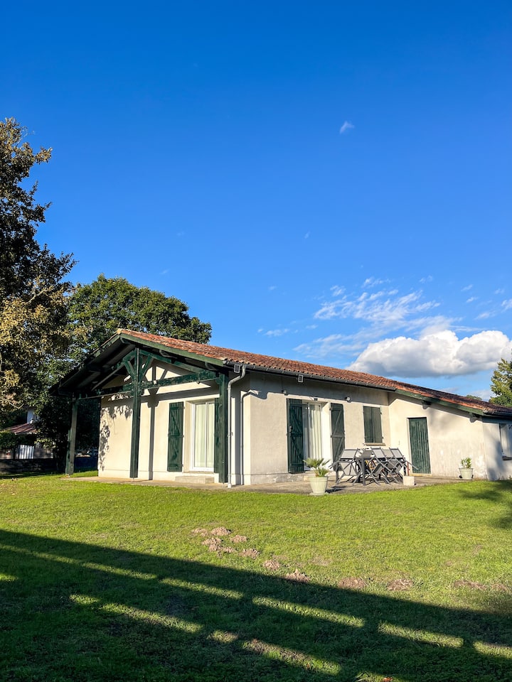 Maison Chaleureuse - Mézos