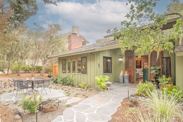 3855 Carmel Nest - Mid-century Home & Guest Suite - Monterey, CA