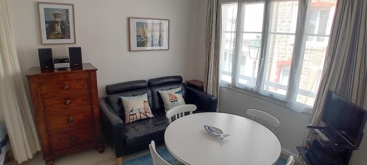 Dinard Plage T2 Duplex 38m2 à 150m Du Centre Wifi - Dinard