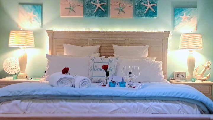 Love And Luxury At The Beach, Hot Tub, Golf Cart - Emerald Isle, NC
