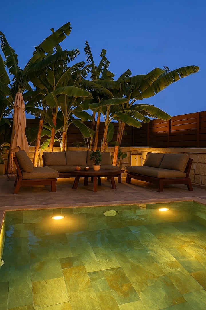 Brand New Garden Villa With Pool - Alaçatı