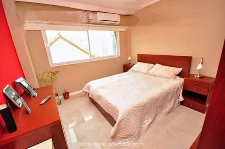 Buenos Aires Centro A Pasos De Florida Y P. Madero - Buenos Aires