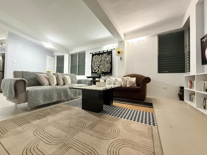 1br Whole Top Flr Apartment Near Cliff Diving Spot - Philippines