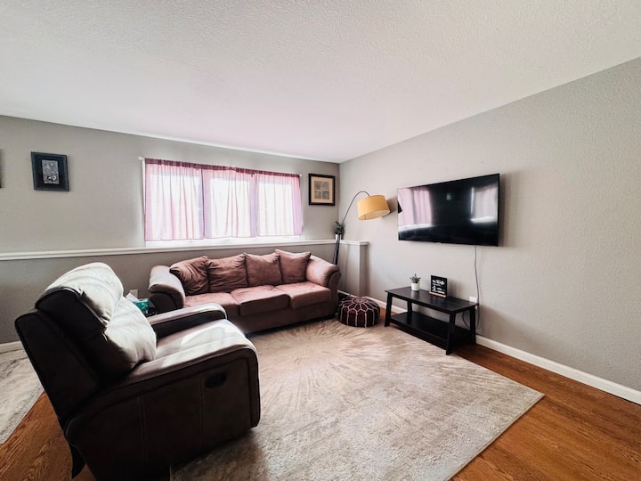 ❤️ Of Anchorage Cozy 2 Bedrooms Apartment - Anchorage, AK