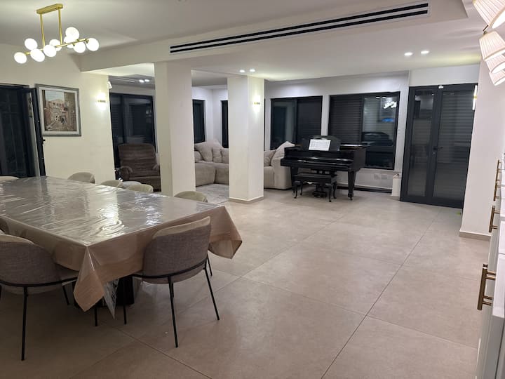 Newly Renovated Jerusalem Villa In Ramot Bet - Jerusalem