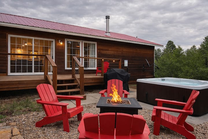 Foxtail Cabin | Hot Tub, Dog-friendly, Near Breck! - Fairplay, CO