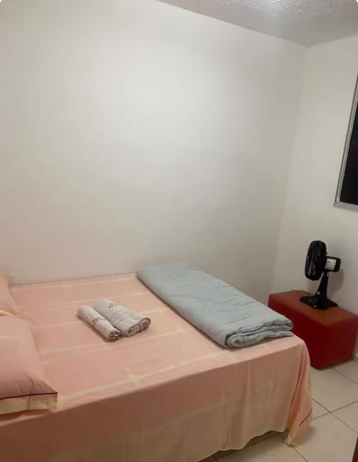 Apartamento Em Condomínio Fechado,portaria 24 Hrs - Macaé