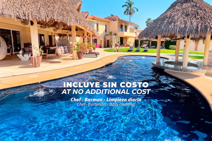 Villa Avec Personnel Complet, 7 Chambres, Piscine Et Salle De Sport - Nuevo Vallarta
