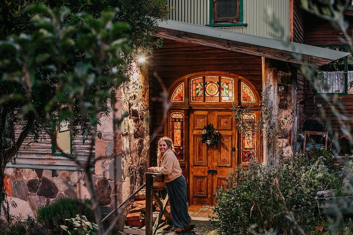 Cirque 5 -  Two Bedroom Alpine Lodge - Merrijig