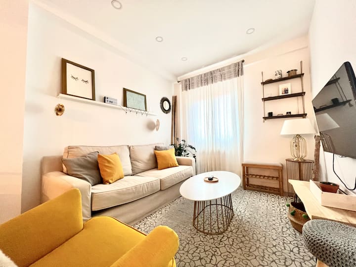 Cómodo Y Elegante, Con Mucha Luz - Madrid