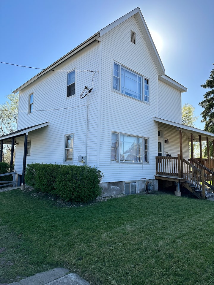 Spalding Place Near Cat, Osf And Carle (Unit B) - Peoria, IL