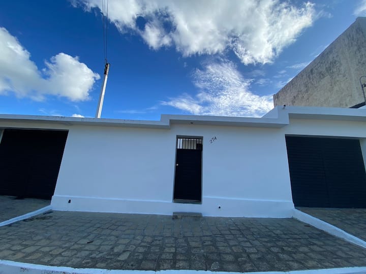 8 Hóspedes/ 3 Vagas Garagem - São João