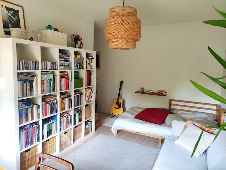 Beautiful Bright Apartment Surrounded By Garden - Helsinki