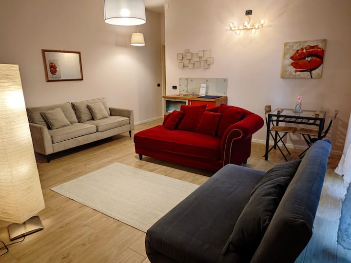 B&b La Lucciola. Elegante, Raffinato, Riservato - Fidenza