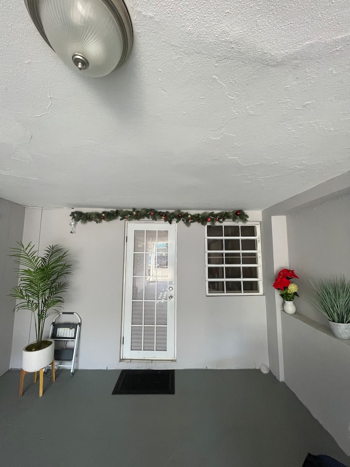 Cozy Place Apt #1, 5 Mns From Airport - Trujillo Alto