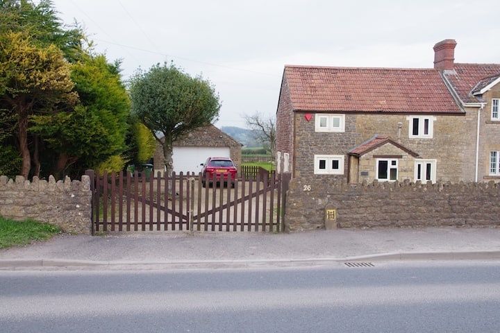 26 Tansey, Family Cottage In Cranmore, Somerset - Shepton Mallet