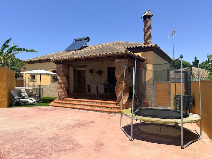 Agradable Casa Con Piscina, Barbacoa Y Parking - Barbate