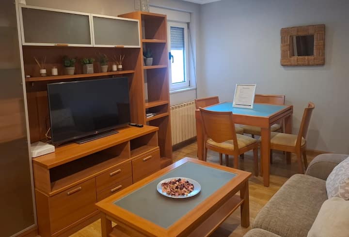 Cozy Apartment In Gijón, Near Arbeyal Beach - Gijón