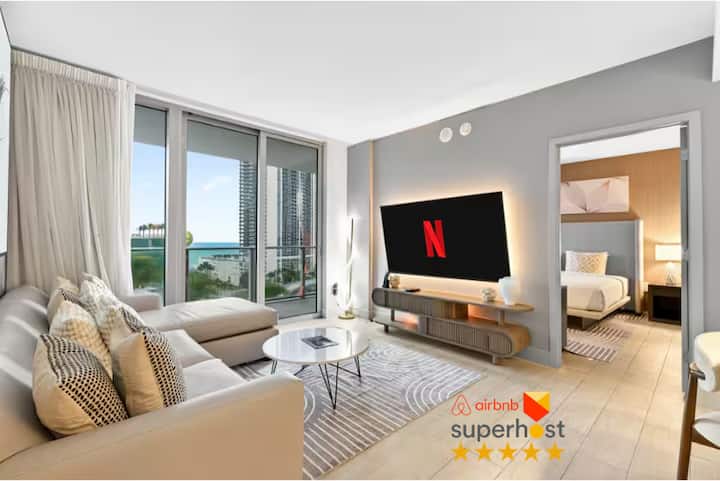2bd/2ba Direct Ocean View. 1 Min From Beach - Hollywood, FL