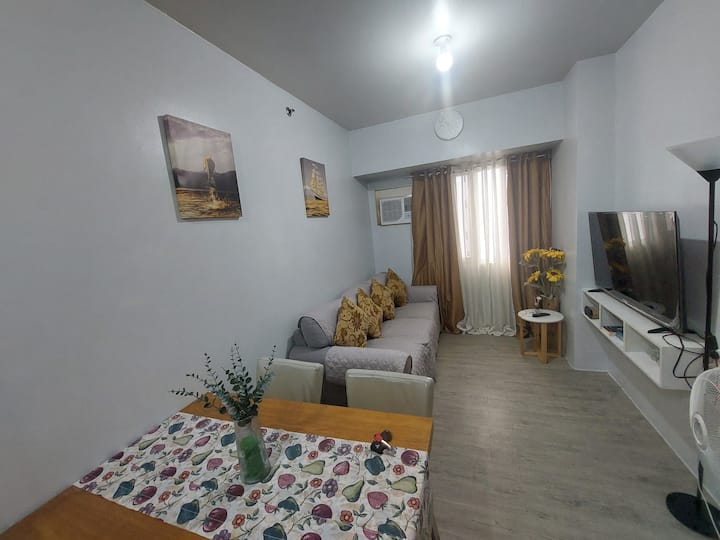 Big 1 Bedroom With Parking In Shaw Blvd - Pasig