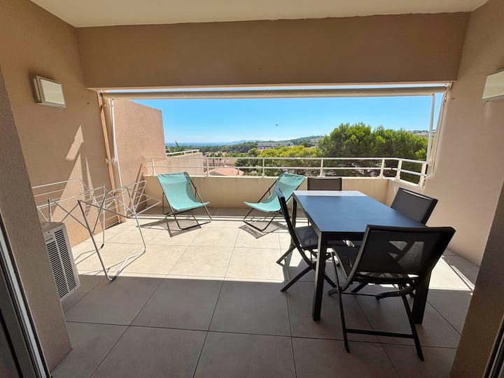 Appartement De Charme Vue Mer Clim Et Wifi - Giens - 波克羅勒島
