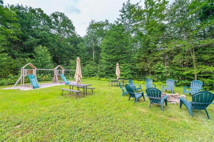 Giant Playset | Spacious Family, Pet-friendly Home - Wilmington, VT