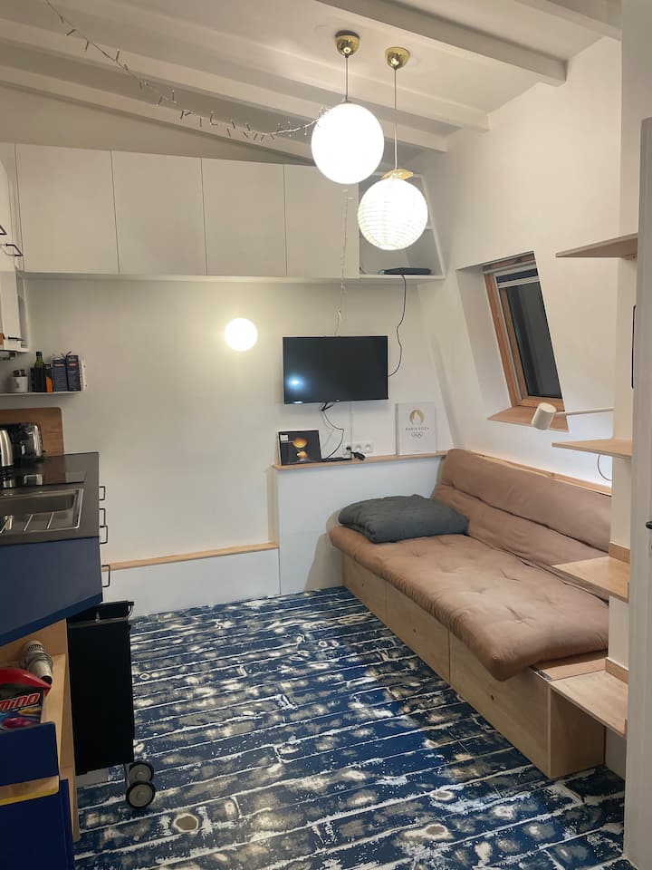 Appartement Joliment Décoré Au Pied De Montmartre - Paris