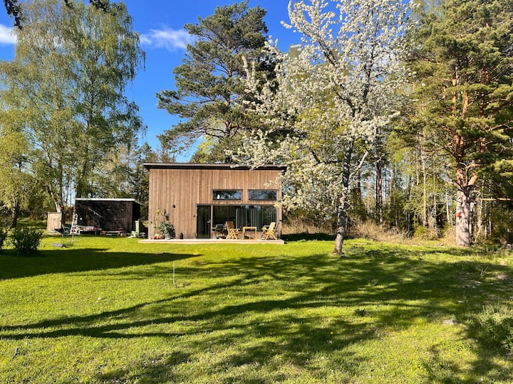 Cottage Kvarngölstorp, In The Middle Of Nature - Suède